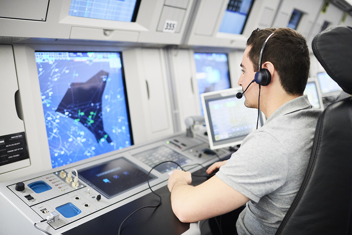 Αμειβόμενη πρακτική άσκηση στο Eurocontrol - Frapress